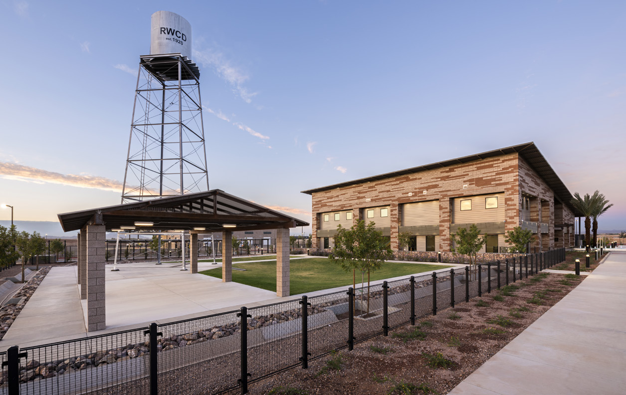 Shane M. Leonard: Pursuing Efficiency in an Urbanizing Irrigation ...